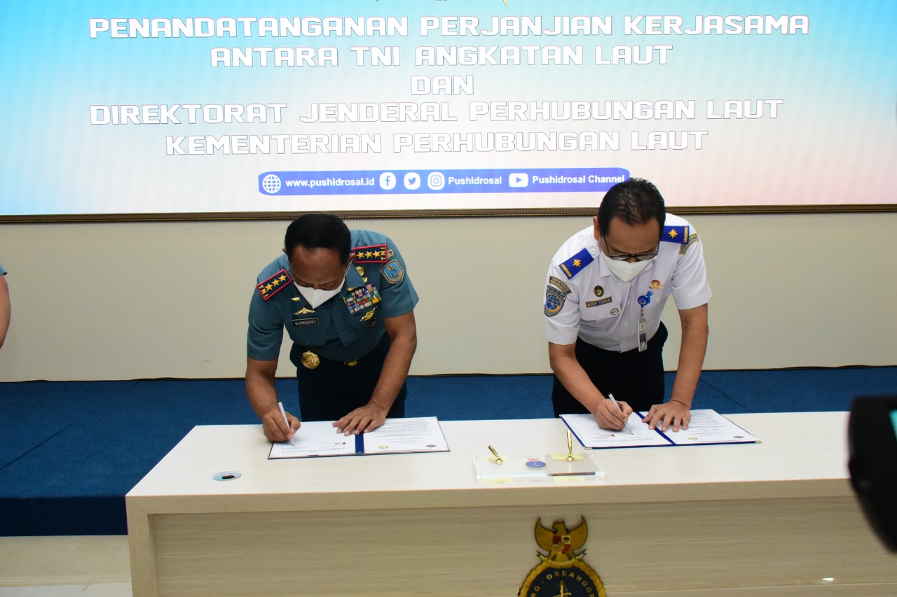 Danpushidrosal Tutup Pendidikan Serveyor Hidrografi Cat-B Personel ...
