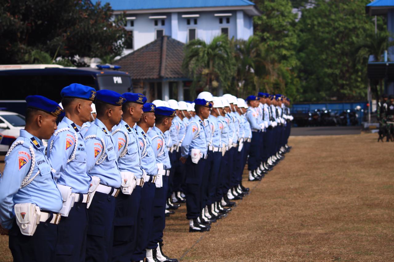 Danpuspom TNI AU Marsma TNI Pipik Krispiarto Pimpin Upacara Hari jadi ...